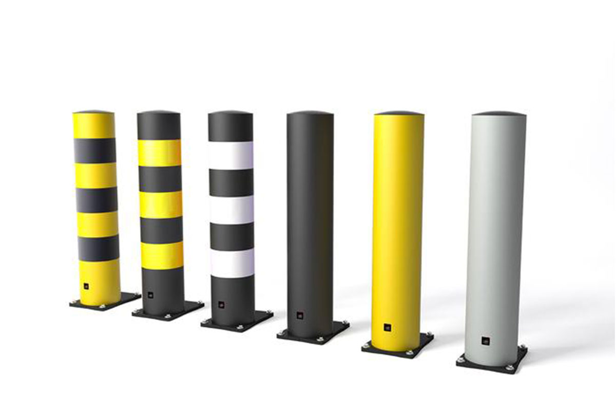 Guardrail vs Bollards: What's The Difference? - Roadskyguardrail