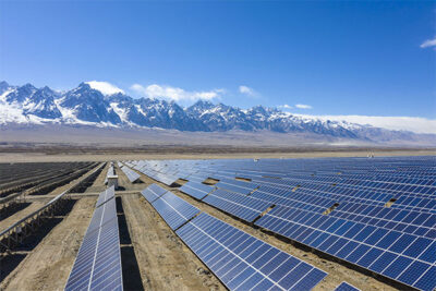 Solar Panel Installation: Solar Pile Driver Machine - RoadSky